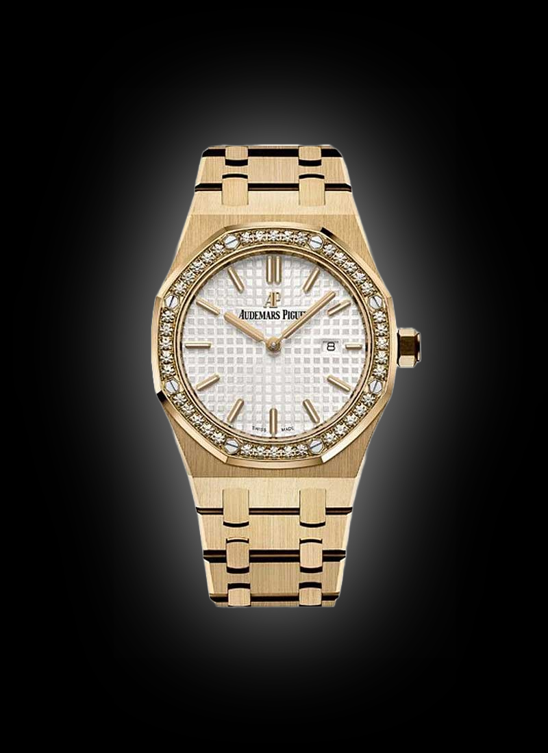 Audemars Piguet Royal Oak Quartz 67651BA | Coveted